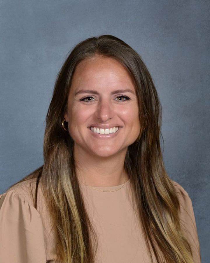 Kayla Uth | The First Academy